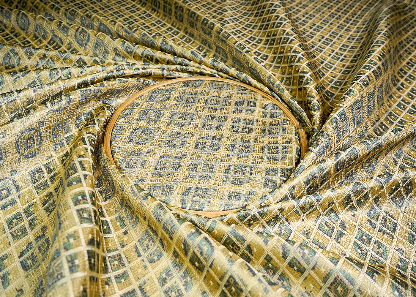 (Pre-Cut 1.7 MTR) Golden Banarasi Brocade Fabric With All Over Zari Ha